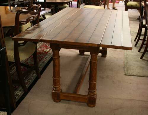 Century Furniture Town & Country Flip Top Table